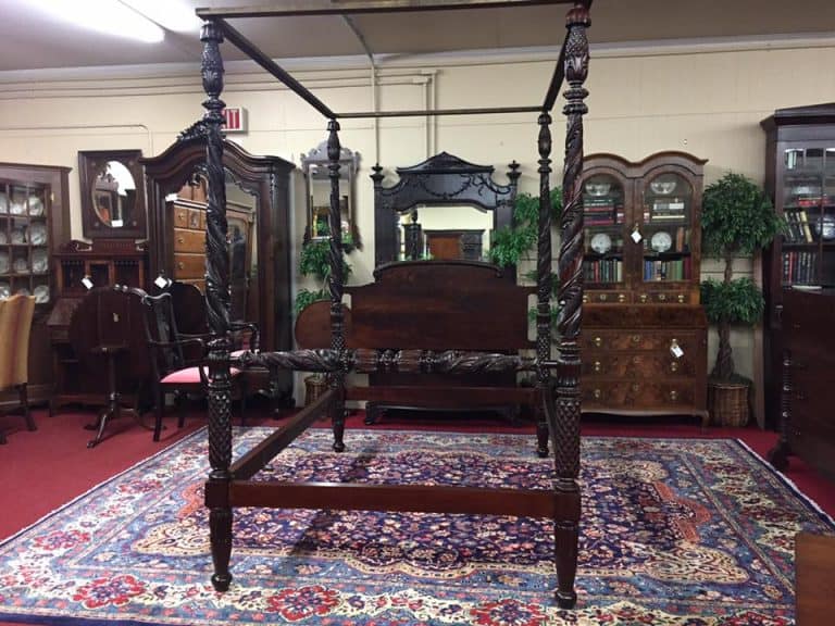 Antique Beds - Antique Bed History