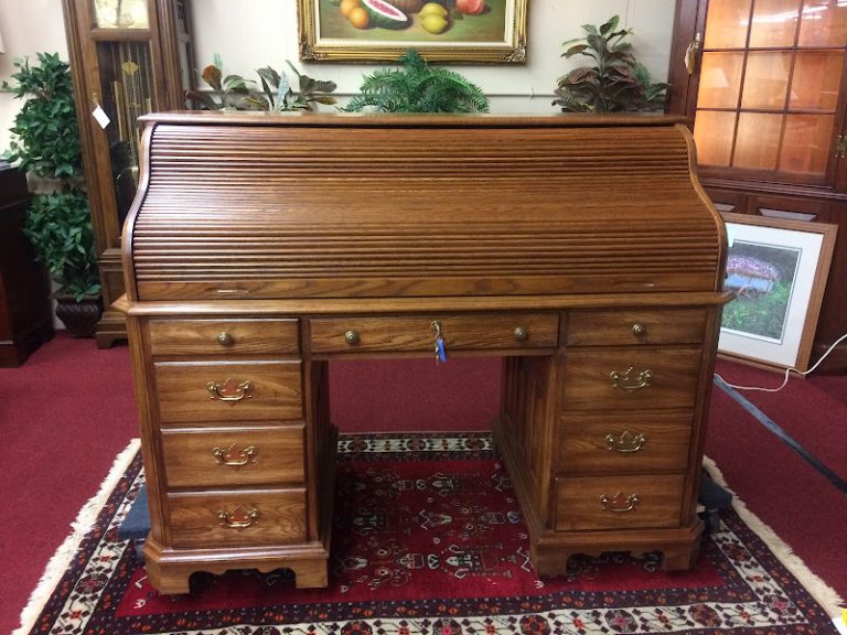 Vintage Roll Top Desk, Pennsylvania House Furniture