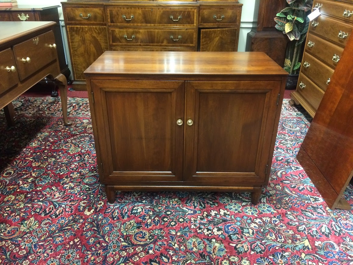 Best Price Vintage Server, Mid Century Modern Cabinet, Willett ...