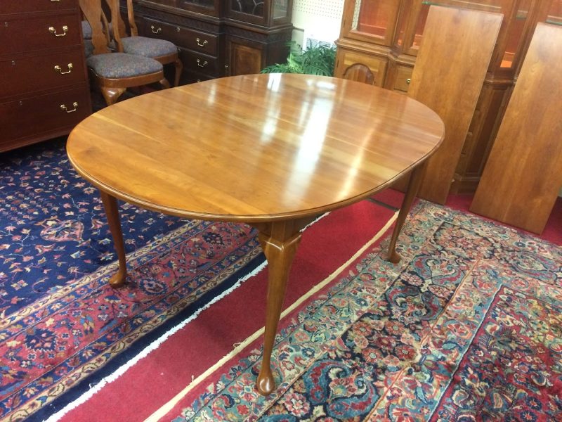 Vintage Dining Table, Harden Furniture, Cherry Table with Three Leaves